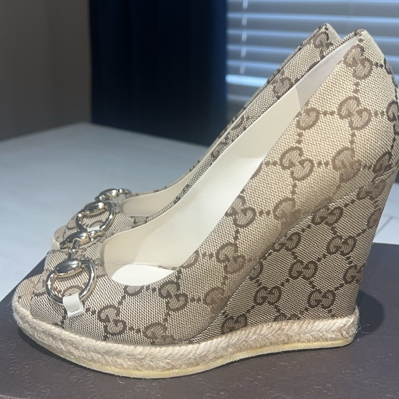 Gucci | Shoes | Gucci Wedge | Poshmark